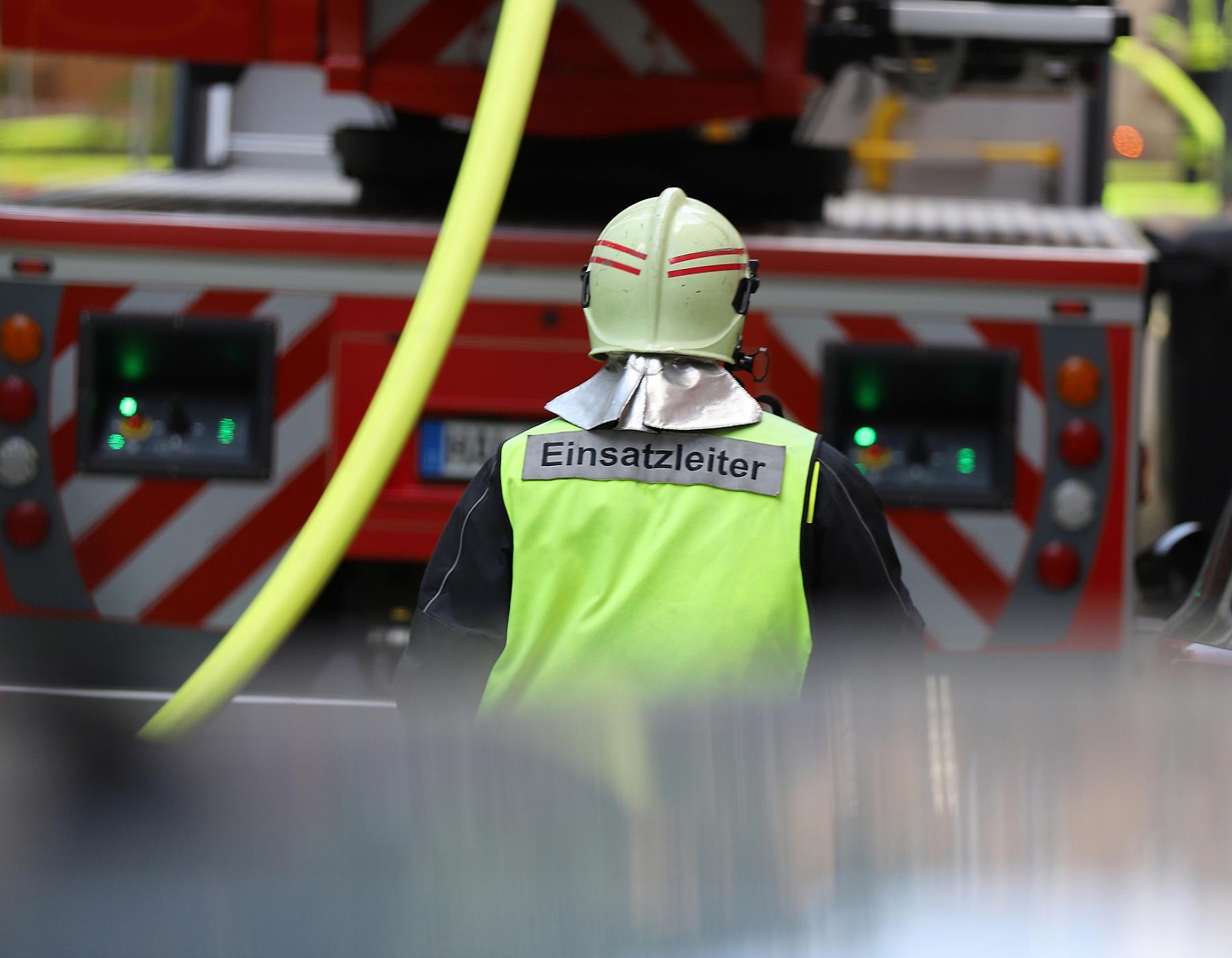 Brand in Mehrfamilienhaus in Brandenburg an der Havel | Berliner ...